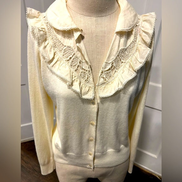 isabella sinclair, anthropologie | Sweaters | Perfect For The Holidays ...